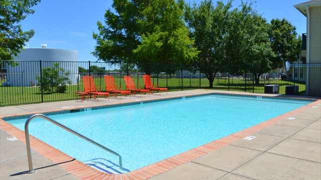 County Village of Bonham Apartments | Bonham, TX | (903) 583-7400
